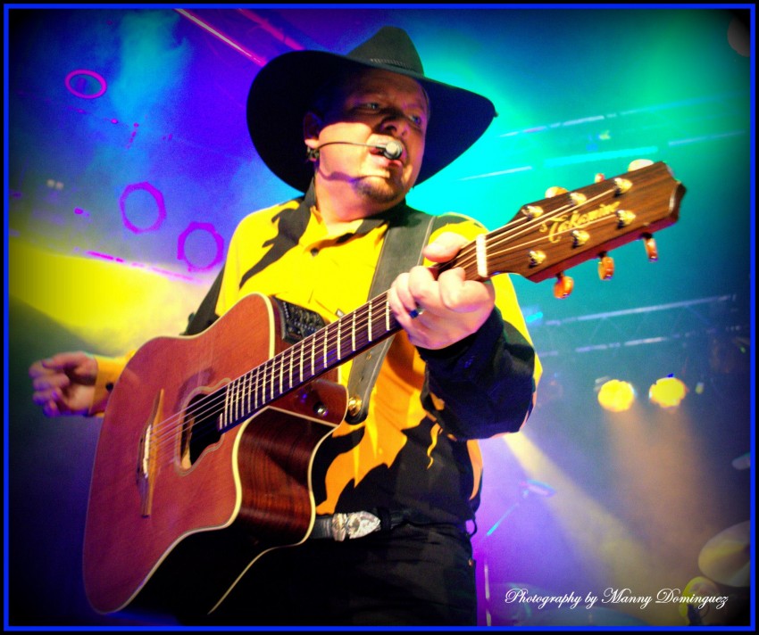 Hire The Garth Guy - Garth Brooks Impersonator in Las Vegas, Nevada