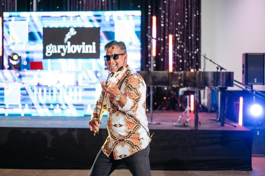 Hire Gary Lovini - Violinist in Orlando, Florida