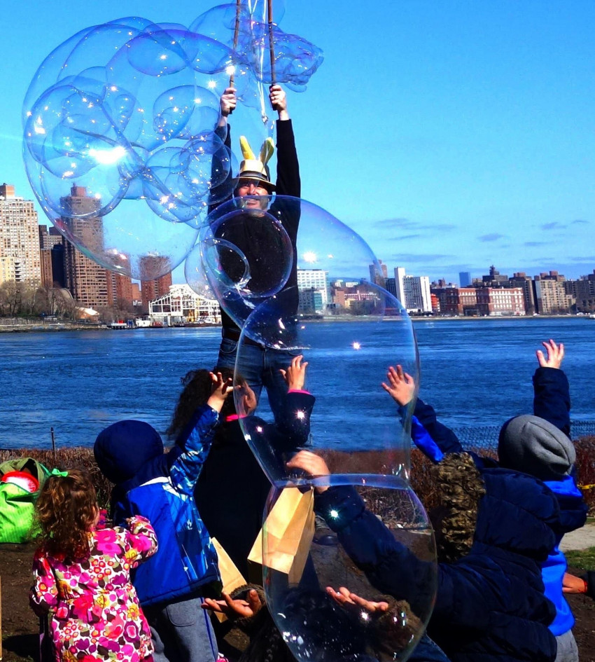 Hire Giant, Outdoor Bubbles - Bubble Entertainment in Astoria, New York