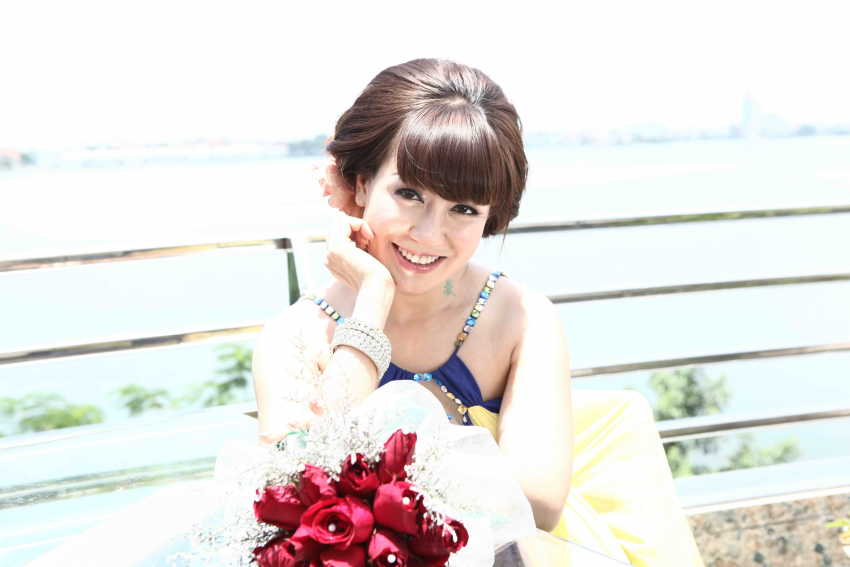 Hire Goddess Wing dance - Burlesque Entertainment in Chicago, IL | GigSalad