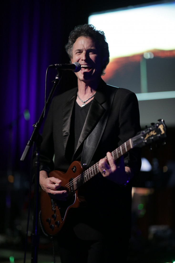 Hire Gypsy Dreams: A Fleetwood Mac Tribute - Fleetwood Mac Tribute Band ...