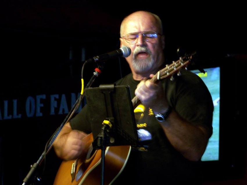 Hire Hal Johnson - Singer/Songwriter in Redding, California