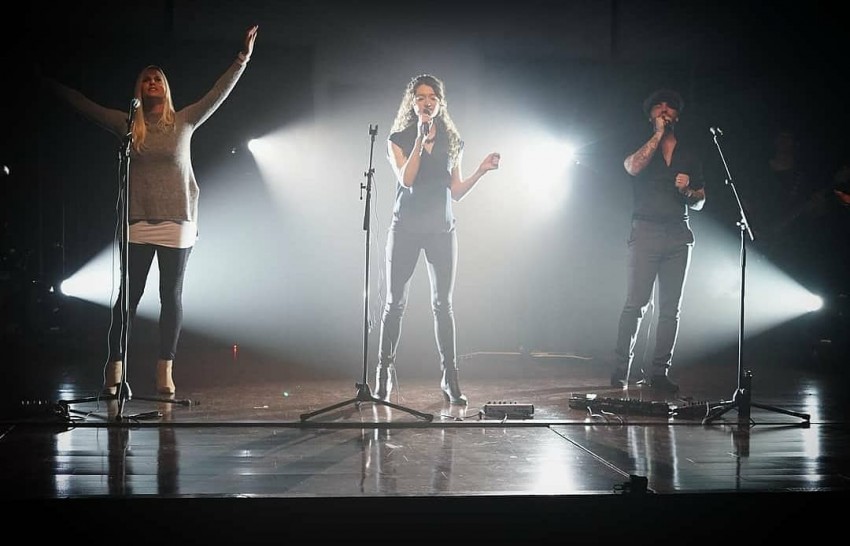 Hire Haley Tibbs - Singing Guitarist in San Francisco, California