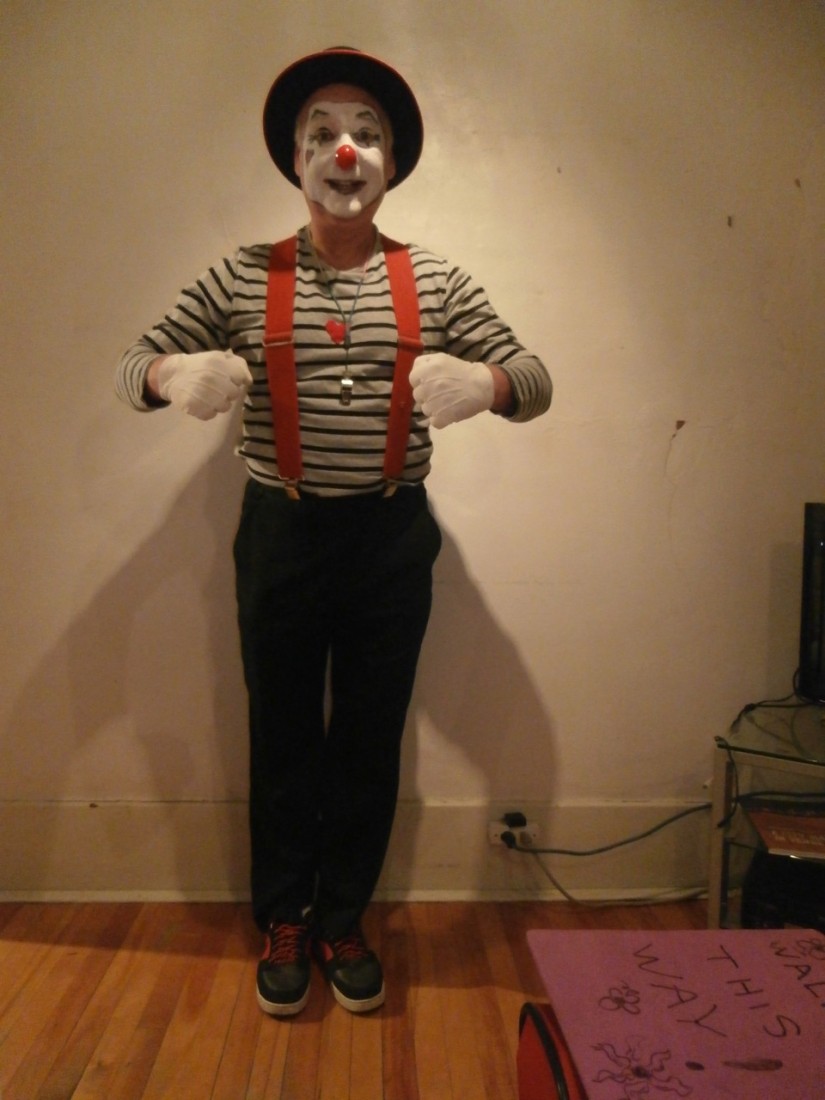Hire Hamlet the Clown - Clown in Calgary, Alberta