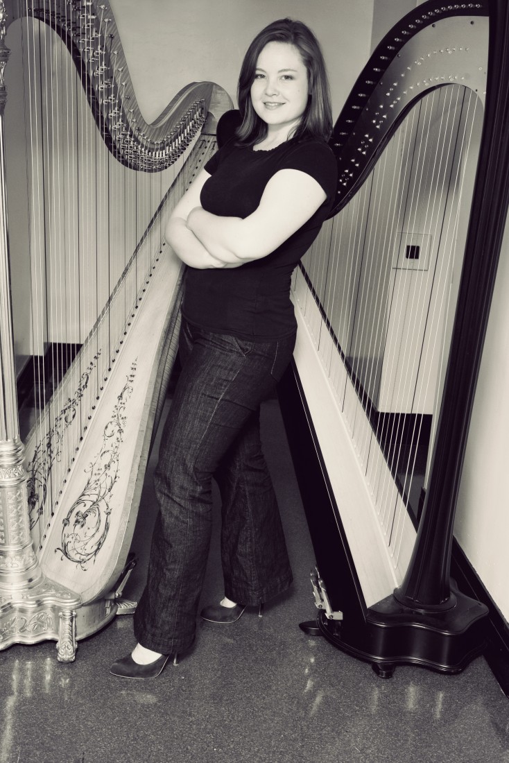 Hire Harpist Caroline Reyes - Harpist in Huntington Beach, California