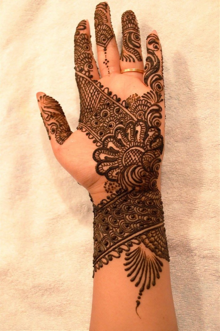 Hire Henna Tattoo by Suchi - Henna Tattoo Artist in Redmond, Washington