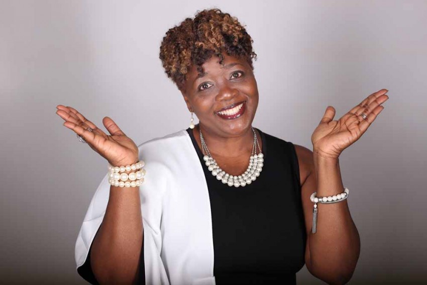 Hire Crystal @ Speak Life - Motivational Speaker in Helena, Alabama