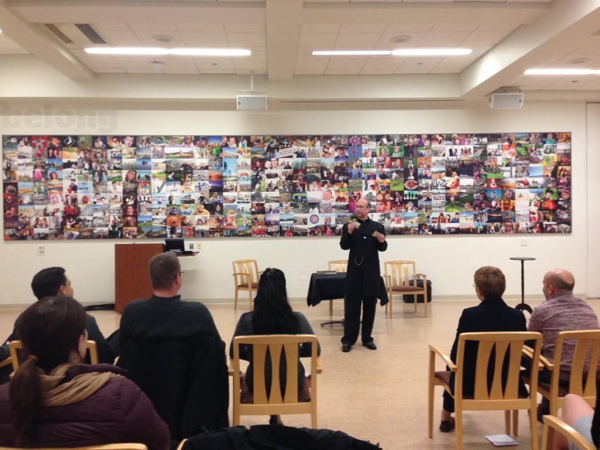 Hire David Parr - Magician in Chicago, Illinois
