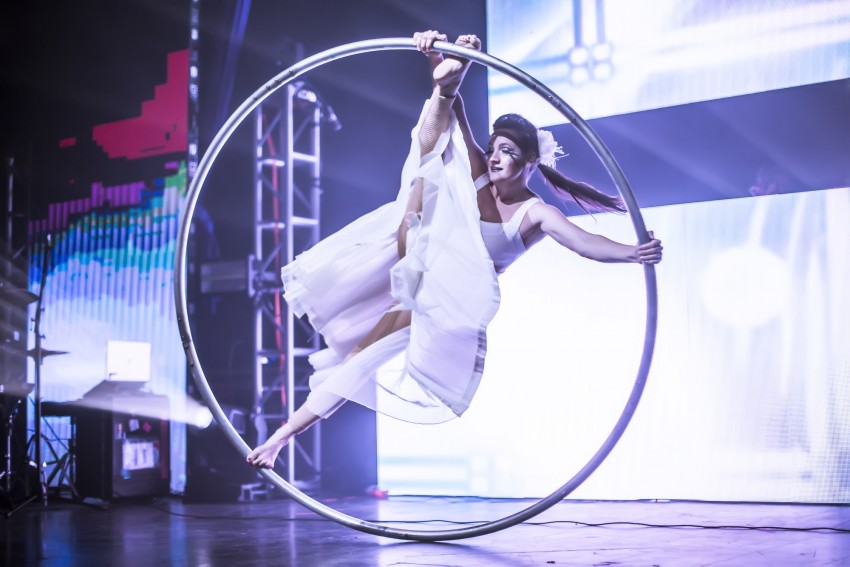 Hire iExperia - Circus Entertainment in Boston, Massachusetts