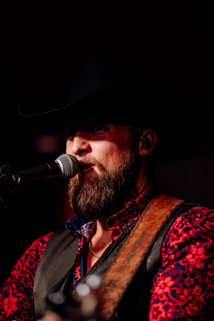 Hire Isaac Kenneth - Country Band in Ozark, Missouri