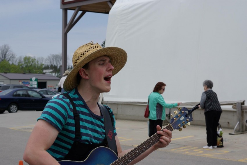 Hire Jacob Lasby - Singing Guitarist in Kitchener, Ontario