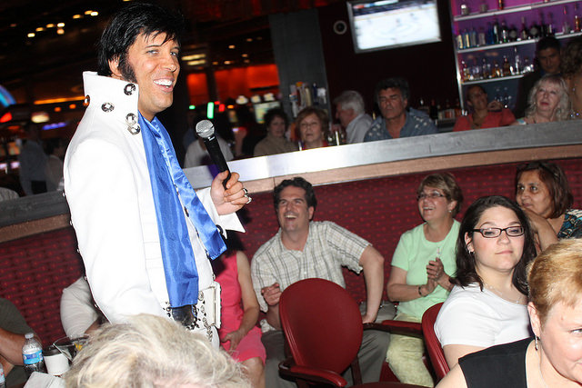Hire Jay Allan's Legendary Elvis Tribute Show - Elvis Impersonator in ...