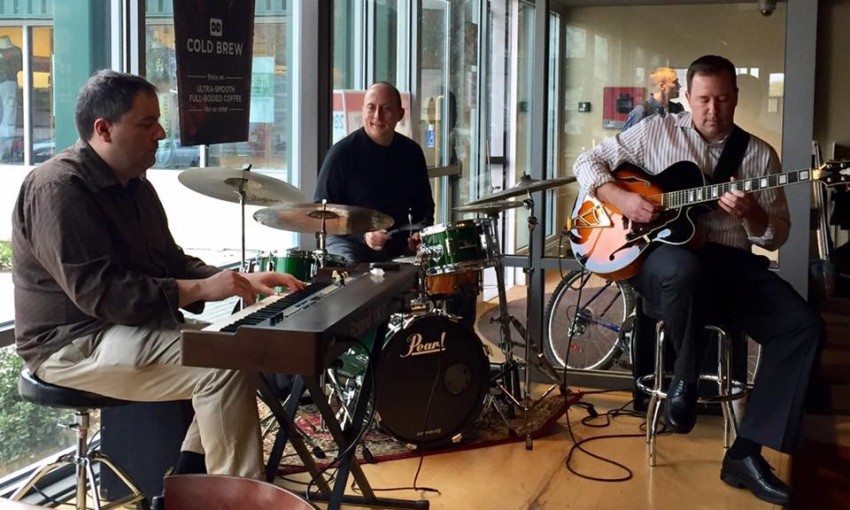 Hire Jeff Martin Guitarist - Jazz Guitarist in Clay, New York