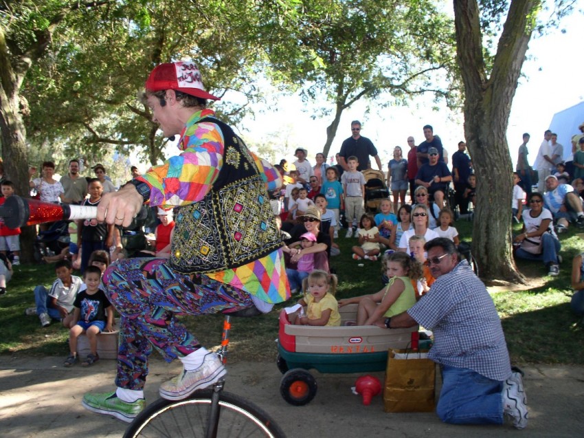 Hire Jeremy the Juggler, Unicyclist, Magician and Clown - Juggler in ...
