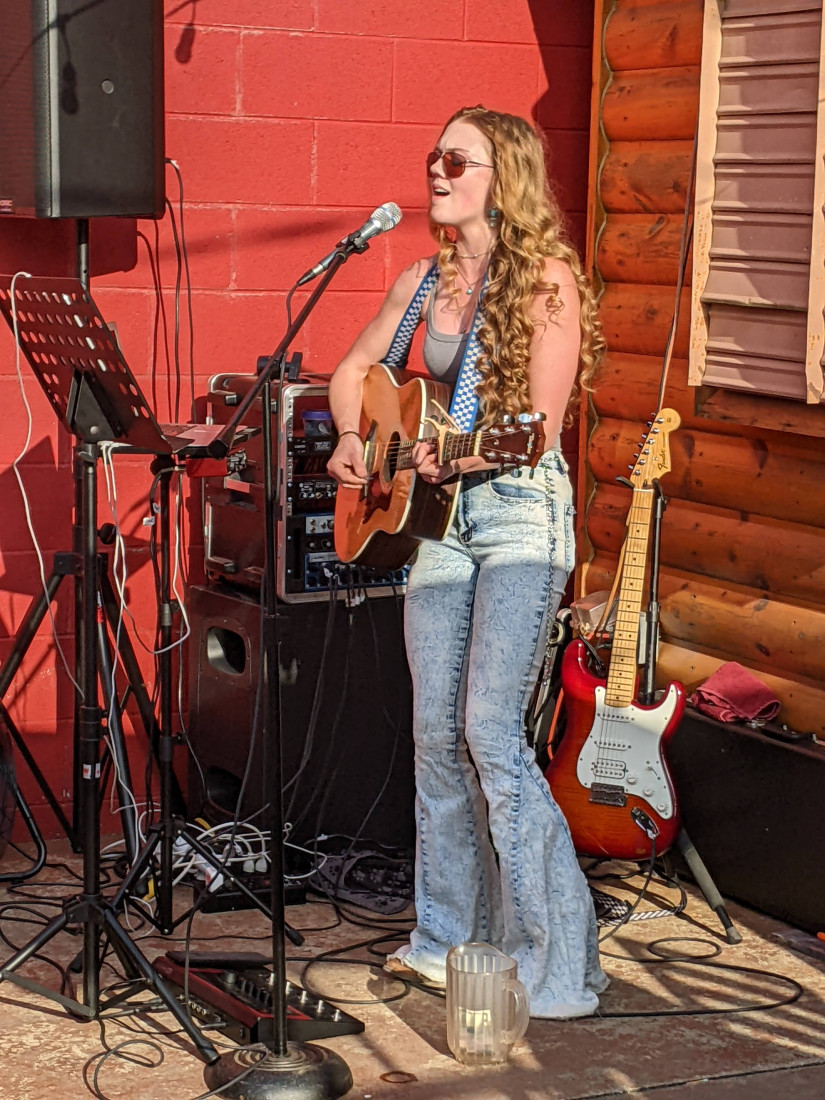 Hire Jessey Adams - Country Singer in Williamston, Michigan