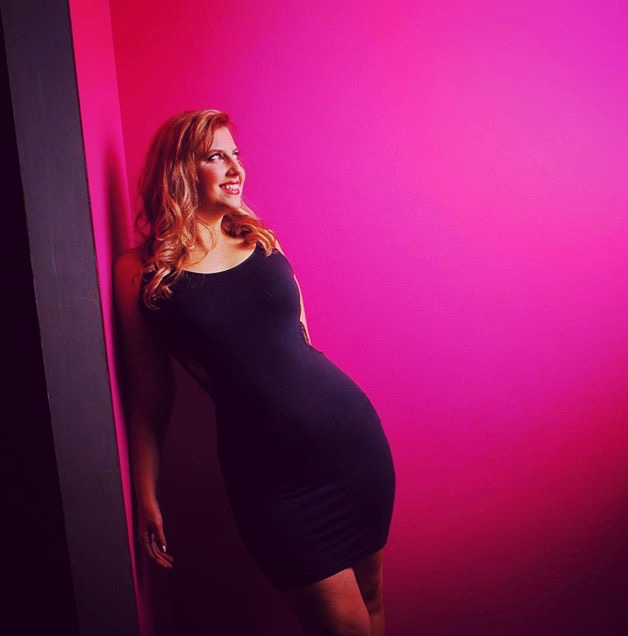 Hire Jessie Massoudi - Singer/Songwriter in Monrovia, California