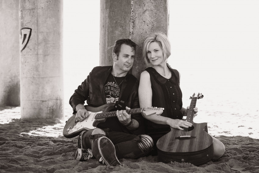 Hire Brian and Jill Downing - Acoustic Band in Garden Grove, California
