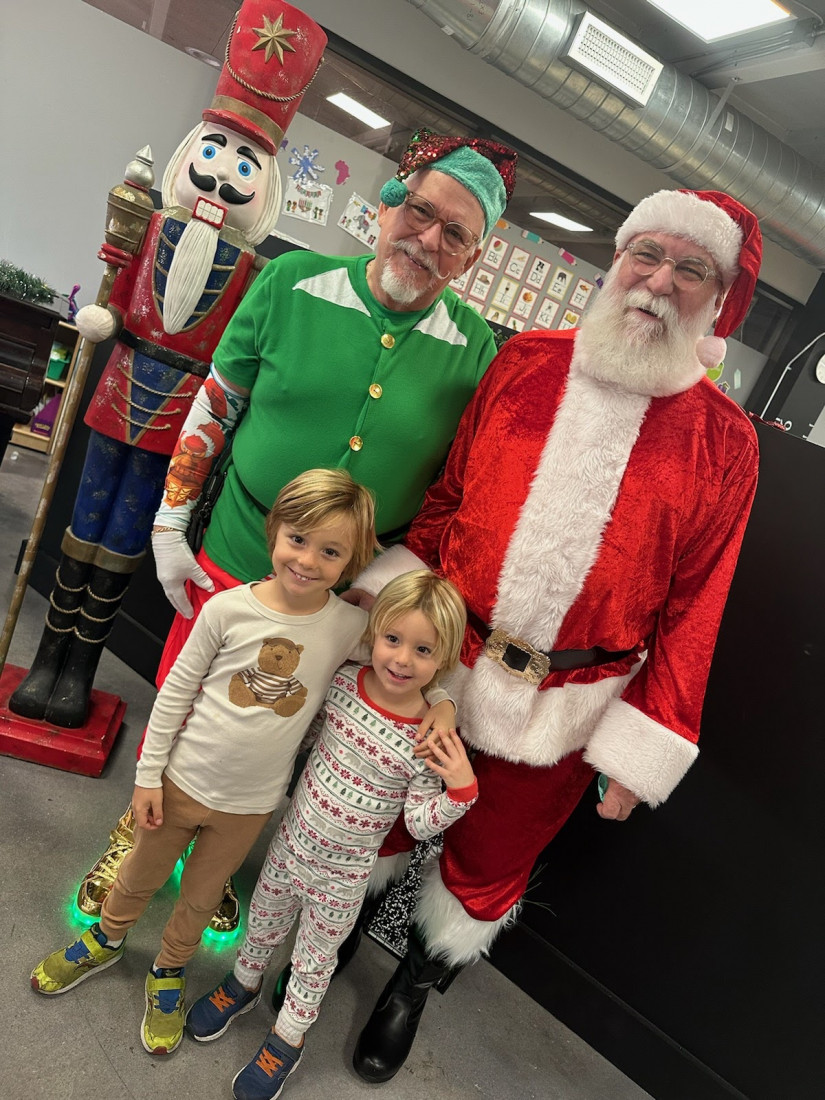 Hire Jolly OMG (Old Man George) - Santa Claus in Lake Worth, Florida