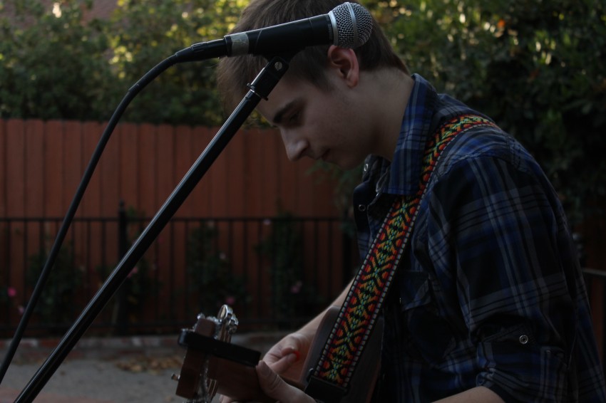 Hire Jordan Carpenter - Singing Guitarist in Sacramento, California