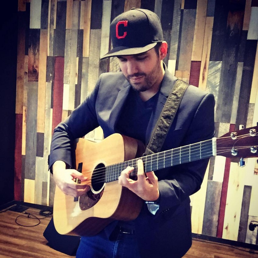 Hire Joshua Robert - Singing Guitarist in Chicago, Illinois
