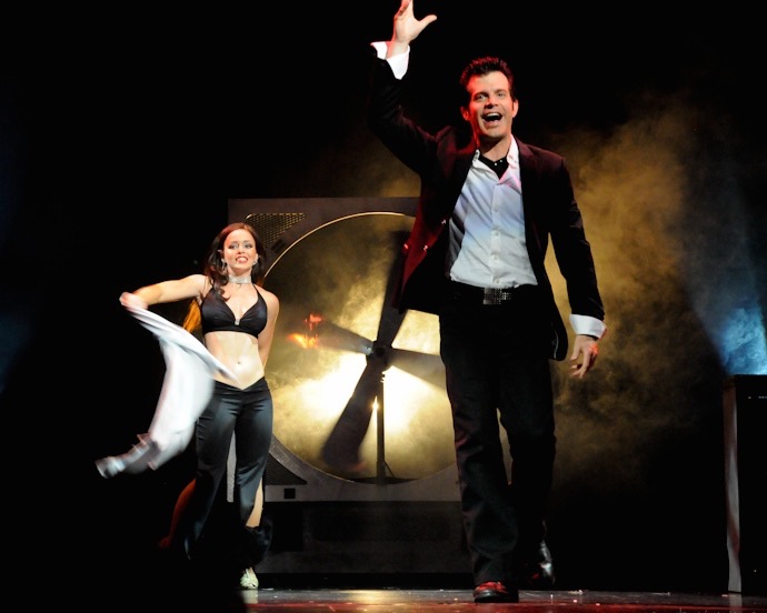 Hire Kyle & Mistie Knight - Illusionist Duo - Illusionist in Las Vegas ...