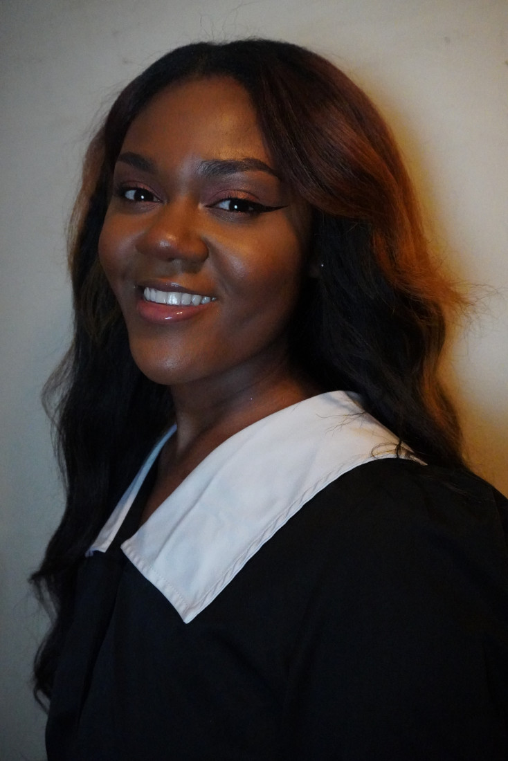 Hire Leah Charis - Pop Singer in Los Angeles, California