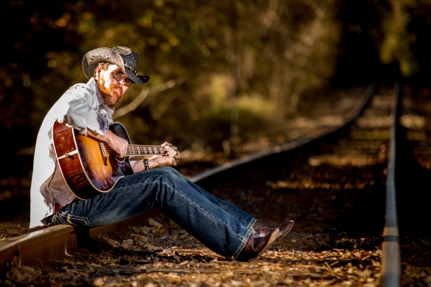 Hire Lee Mathis & The Brutally Handsome - Country Band in Longview, Texas