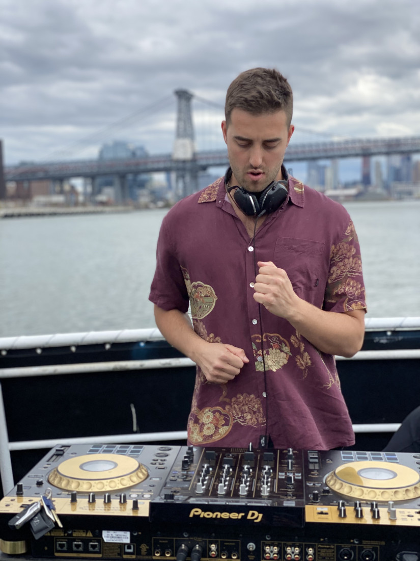 Hire Longtime club and bar DJ - Club DJ in Brooklyn, New York