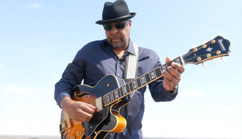 Hire Lowell Hopper - Guitarist in Panama City, Florida