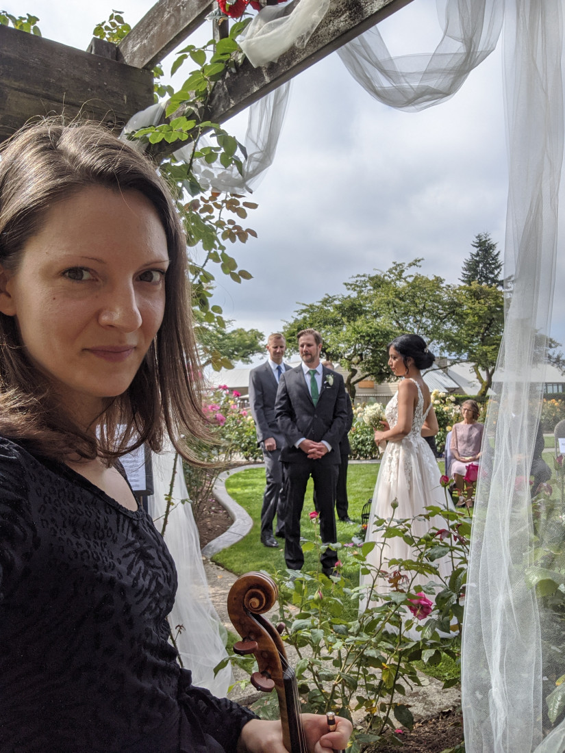 Hire Violin for Weddings - Violinist in Vancouver, British Columbia