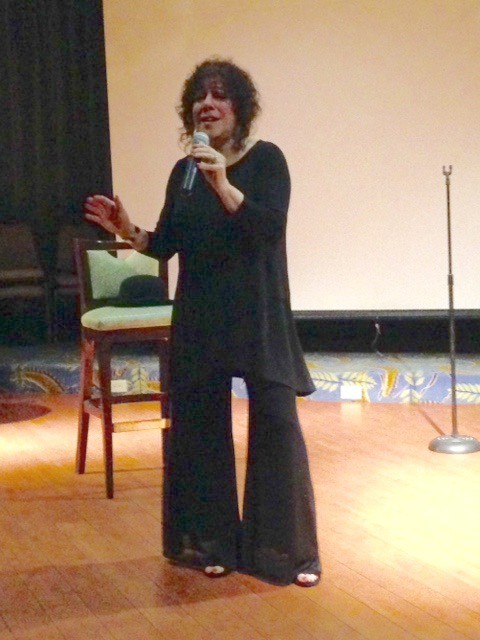 Hire Lynn Starr - Pop Singer in Hudson Valley, New York