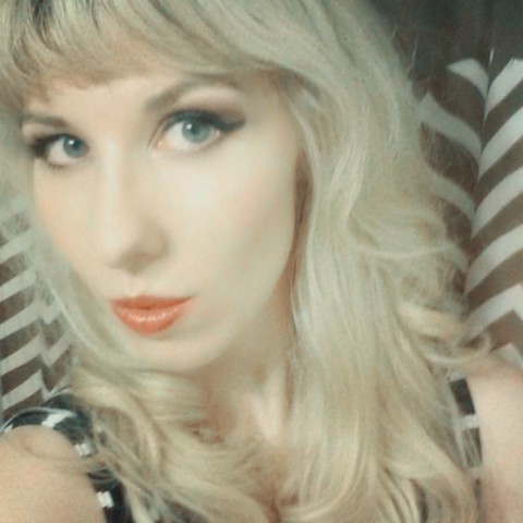Hire Mackenzie Goodwin - Actress in Kansas City, Missouri