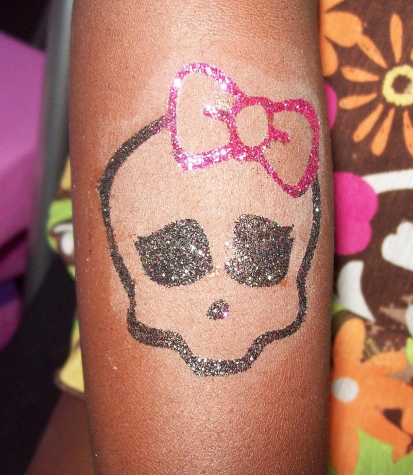 Hire Magic Wand Face Painting - Face Painter in Henderson, Nevada