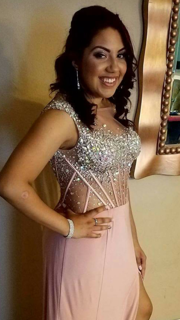 Hire Makeup by Vee - Makeup Artist in Davenport, Florida