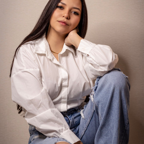 Hire Marian singer - Pop Singer in Miami, Florida