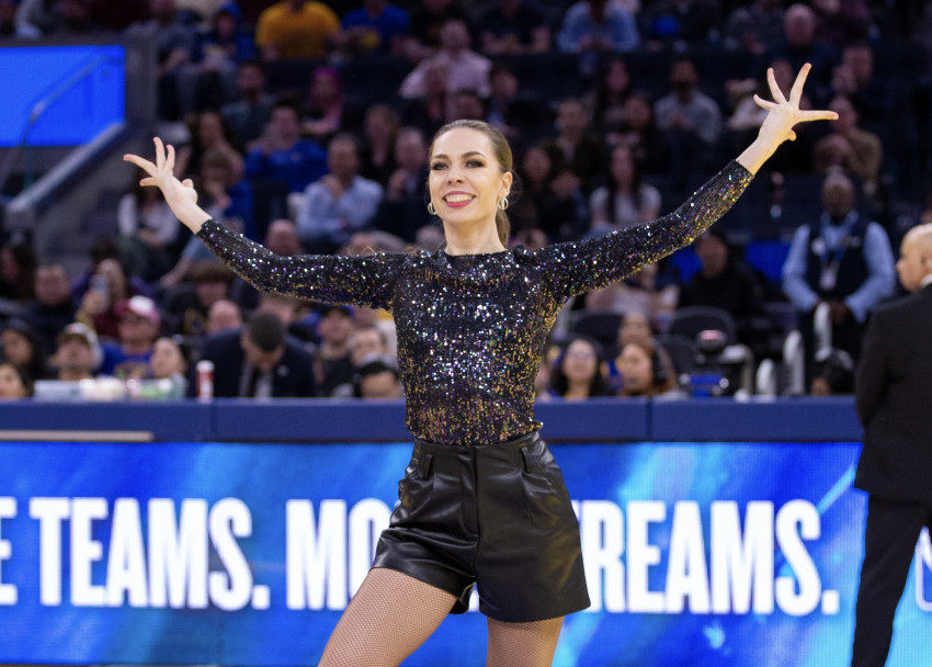 Hire Maryna Hula Hoop Juggler - Circus Entertainment in Rancho Cordova ...