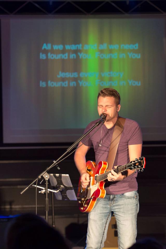 Hire Matt Wagner - Christian Band in Flushing, Michigan