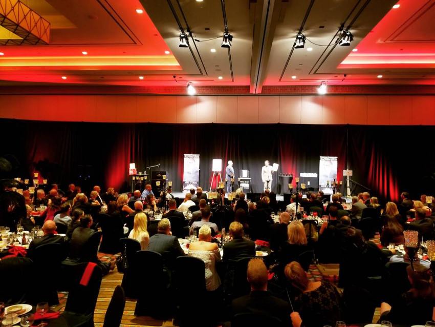 Hire Mega Magic- Magician Mike D'Urzo - Magician in New York City, New York