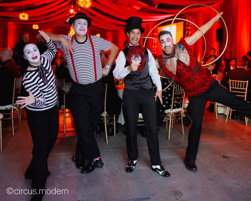 Hire Circus Modern - Stilt Walker in San Jose, California