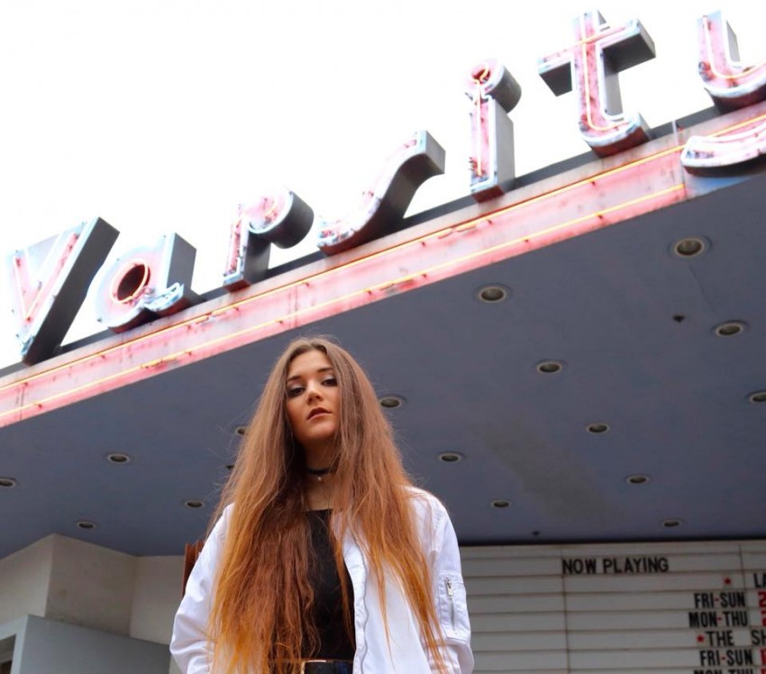 Hire Mina Alali - Pop Singer in Davis, California