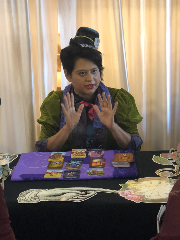 Hire Ms Angelique Luna - Psychic Entertainment in Winter Garden, Florida