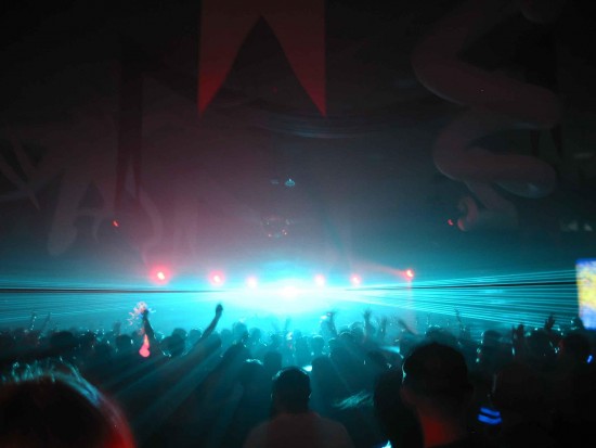 Hire Nu-Salt Laser Light Shows International - Laser Light Show in Los ...