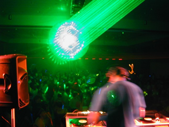 Hire Nu-Salt Laser Light Shows International - Laser Light Show in Los ...