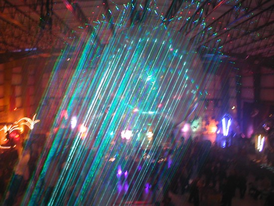 Hire Nu-Salt Laser Light Shows International - Laser Light Show in Los ...