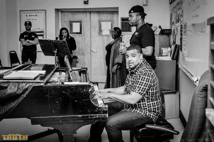 Hire Organist and Pianist Available - Organist in Central Islip, New York