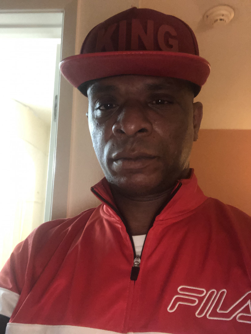 Hire Carlos Mojo - Rapper in Anderson, Indiana