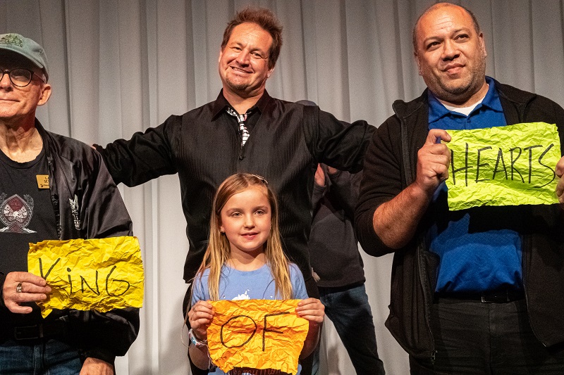 Hire Portland Magician - Aaron J. Smith - Magician in Portland, Oregon