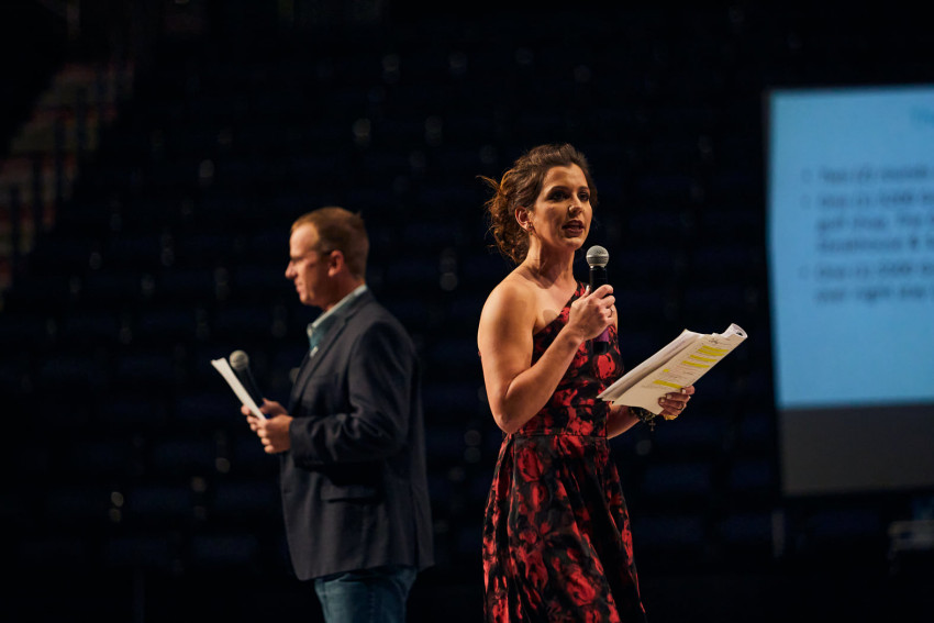 Hire Prairie Wife Speaker/Emcee/Auctioneer - Emcee in Evansville, Wyoming