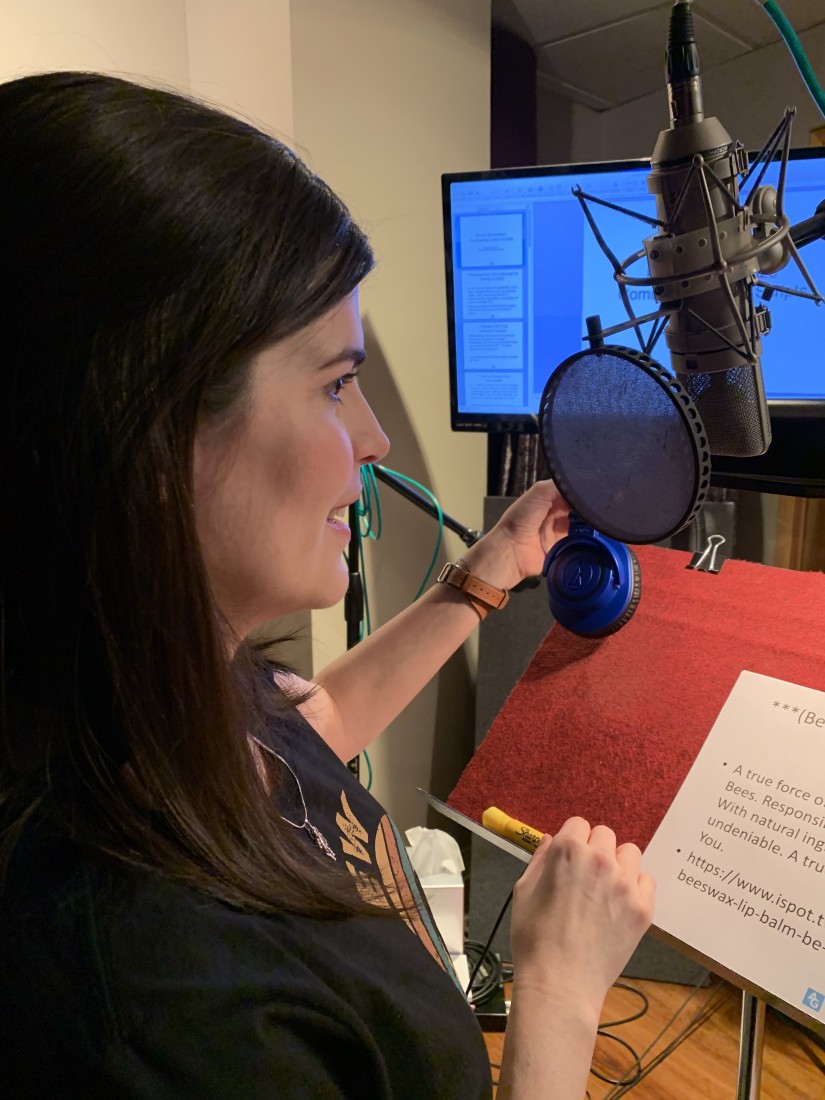 Hire Professional female voice acting - Voice Actor in San Antonio, Texas