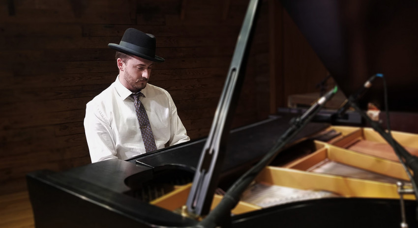 Hire Quentin Walston Trio - Jazz Band in Washington, District Of Columbia